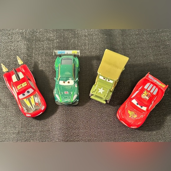 Disney | Toys | Disney Cars Racket Racer And Wgp Mcqueen Nigel Hearses ...